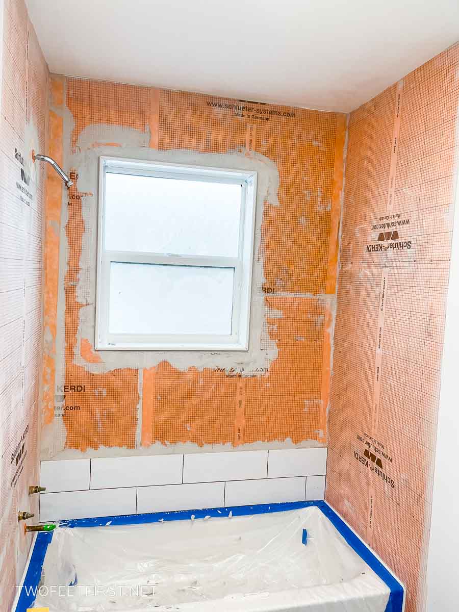 DIY tips for tiling a tub surround | TwoFeetFirst