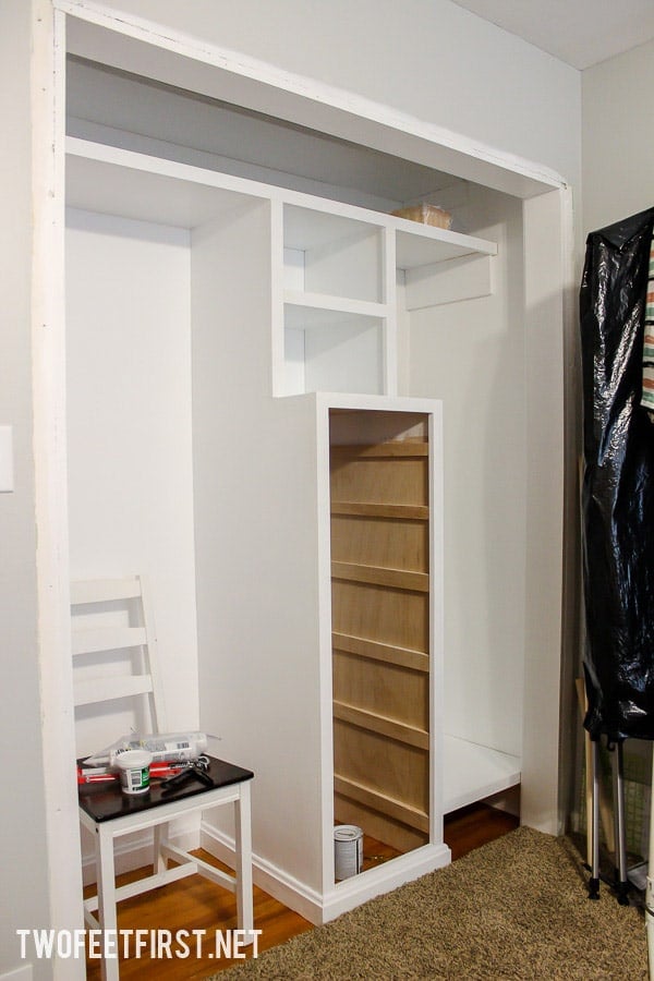 Build a closet system with drawers | DIY Closet Organizer