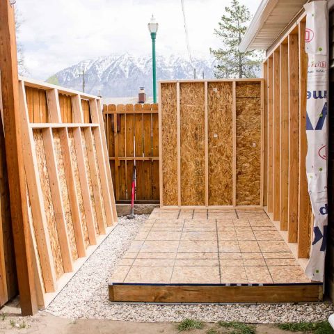 How to frame a shed | Building shed walls