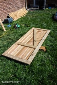 How to build a shed door from plywood and cedar