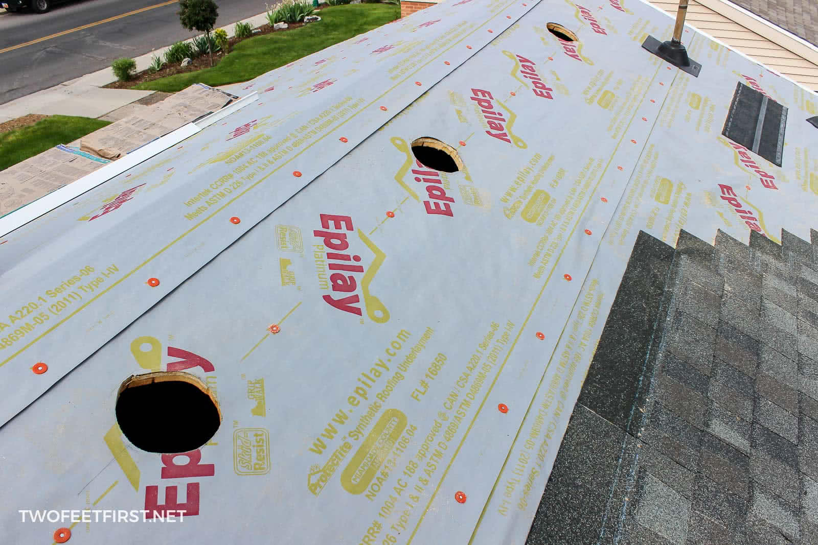 Re-shingling a roof - PART 1